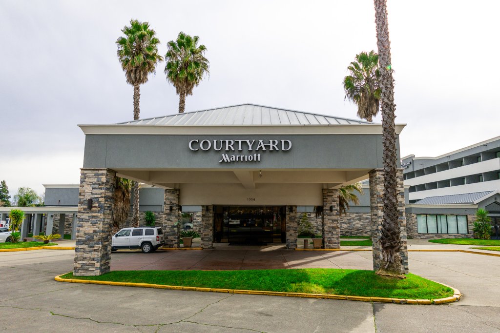 Courtyard by Marriott Fairfield CA in Wine Country